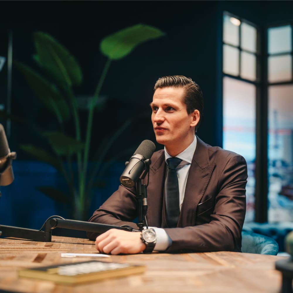 Downloads - Straight-Line Leadership